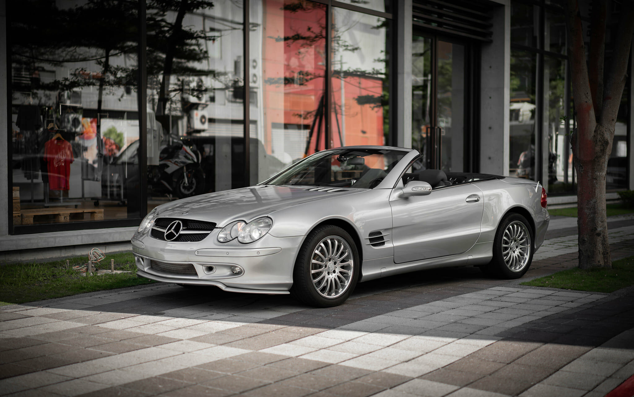 Mercedes-Benz SL500 - Motor89
