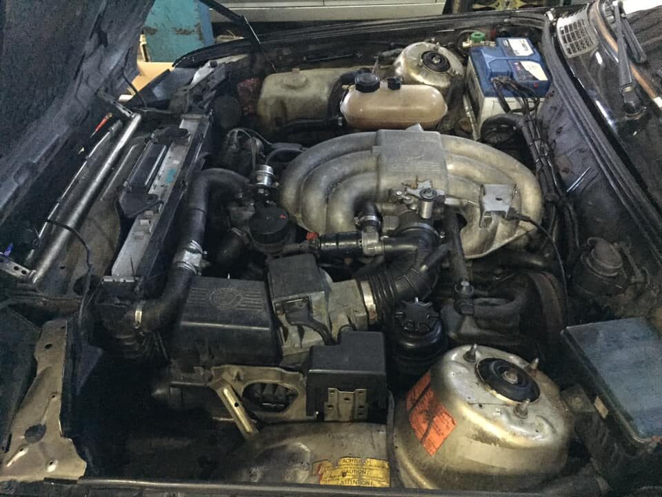 BMW 320i (E30) - Motor89