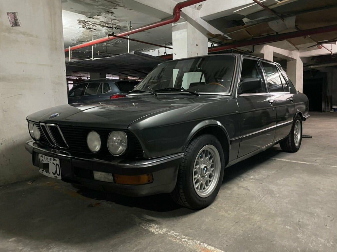 BMW 520i (E28) - Motor89