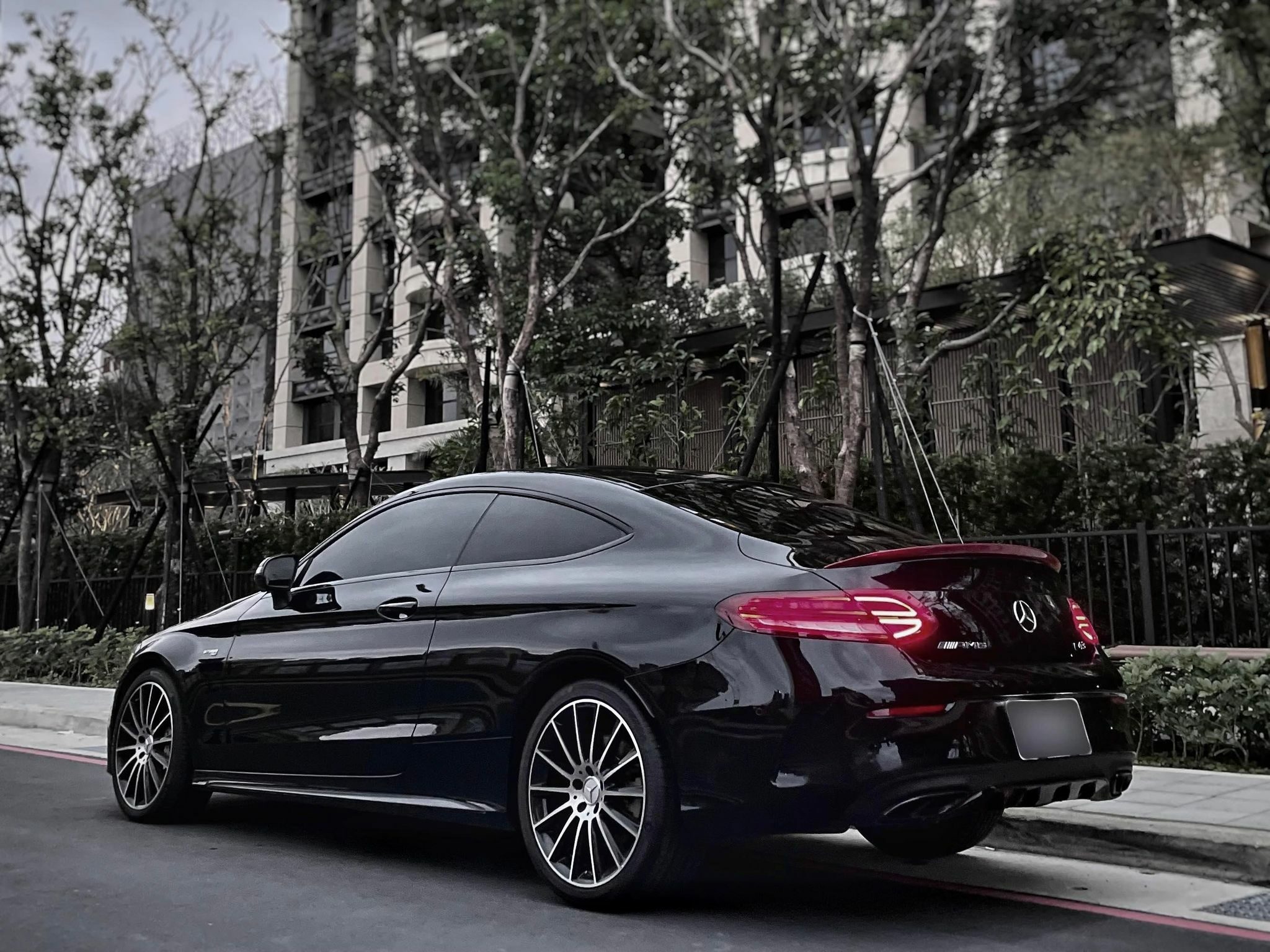 Mercedes-Benz C43 Coupe - Motor89