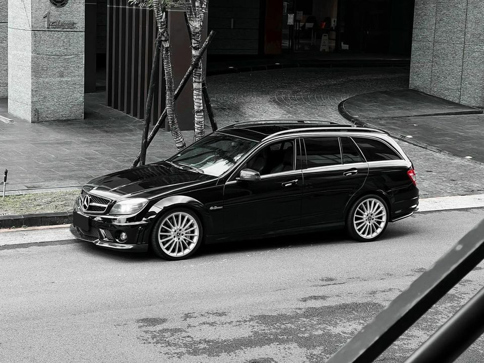 Mercedes-Benz C63 Estate - Motor89