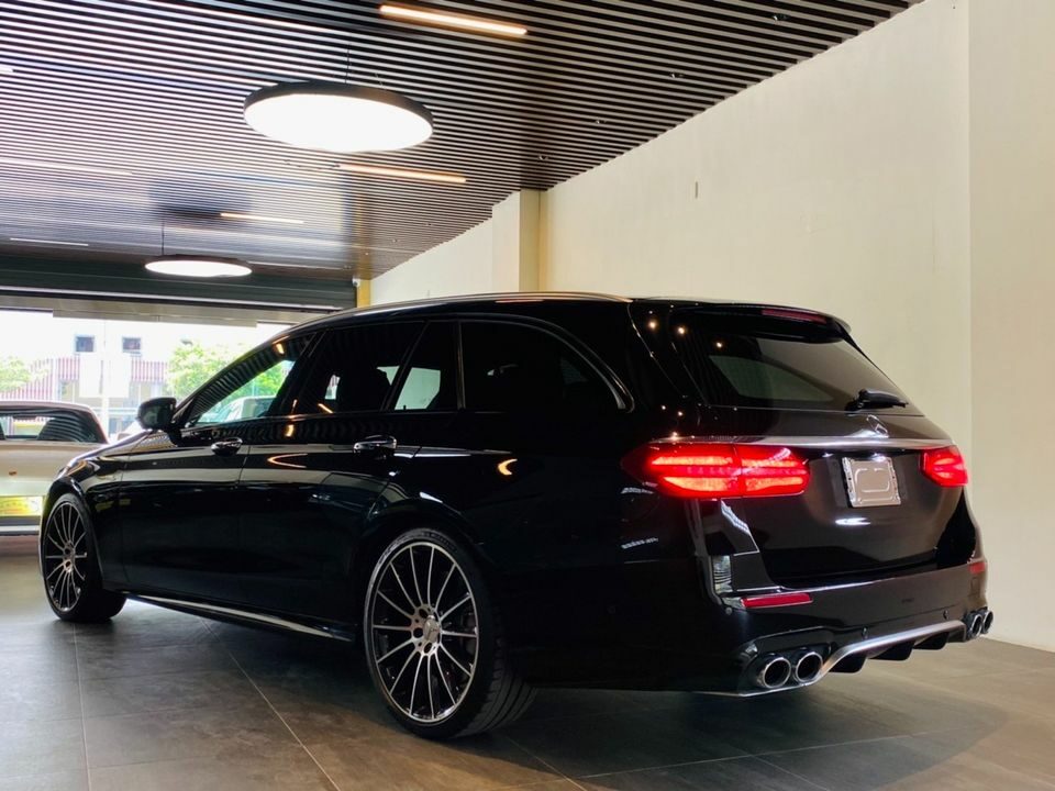 Mercedes-Benz E53 Estate - Motor89