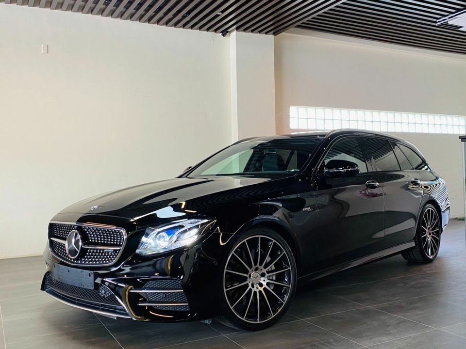 Mercedes-Benz E53 Estate - Motor89